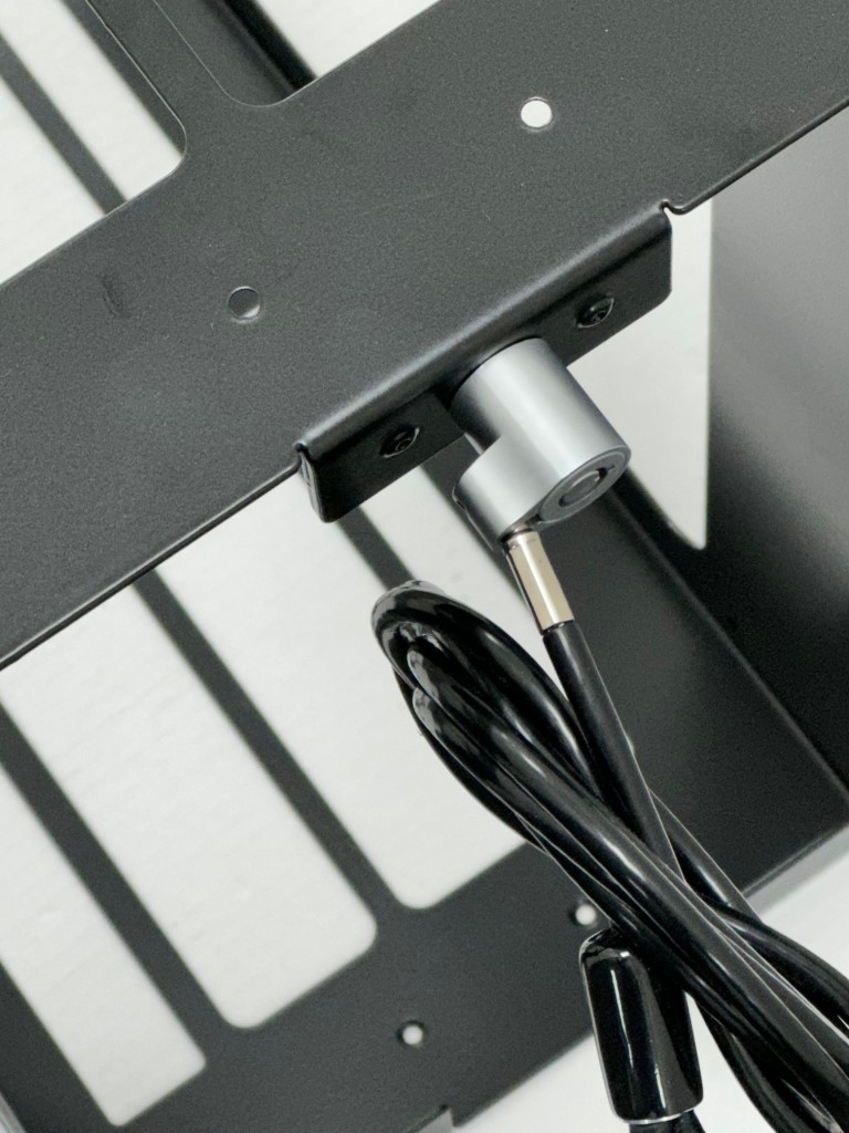 Bespoke Computer cages - Core Security